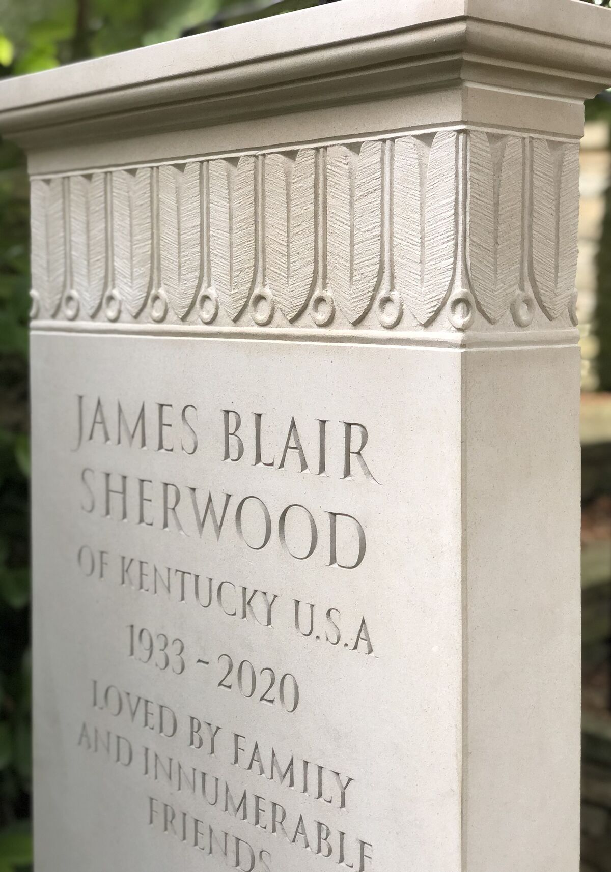 Choosing the Perfect Memorial Headstone Design | Stoneletters