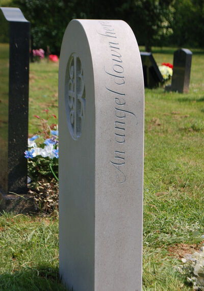 Aurisina Headstones- 10 bespoke headstone designs | Stoneletters