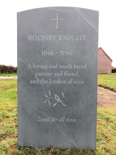 Headstones ideas | 10 stunning designs for graves | Stoneletters